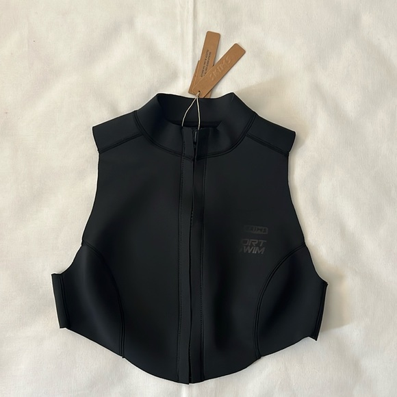 SKIMS | Swim | Skims Sport Swim Mock Neck Top | Poshmark